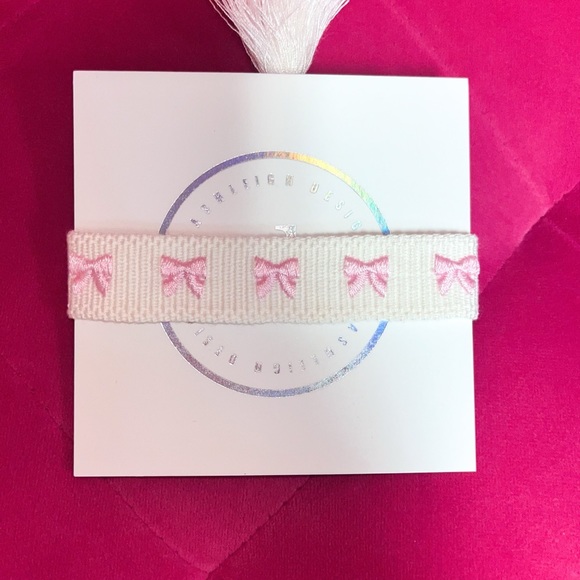 Ashleigh Design Company | Jewelry | Ashleighdesignco Pink Bows Bracelet ...